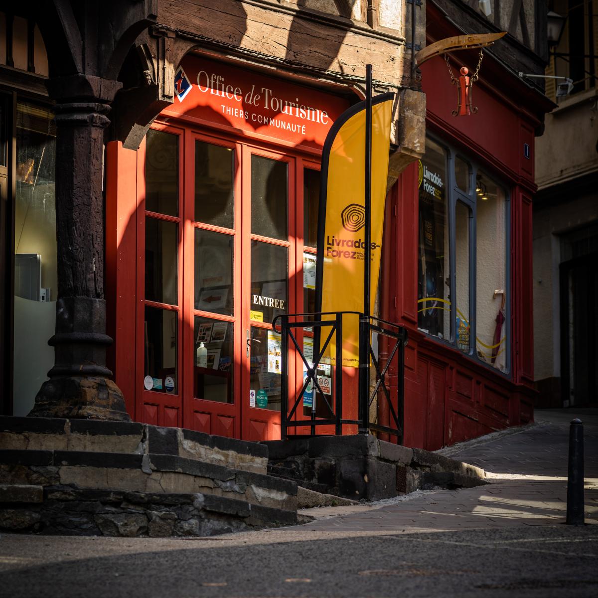 La Maison du Tourisme du Livradois-Forez | Vacances en Auvergne ...