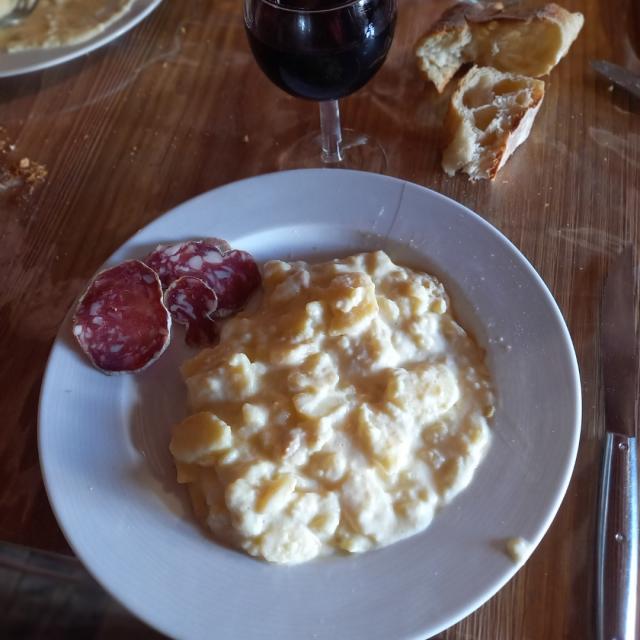 Patia, the main course of a Forézien meal | Vacances en Auvergne – Maison du Tourisme du ...